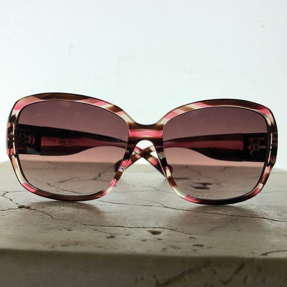 Oleg Cassini | Accessories | Oleg Cassini Over Sized Clear Neapolitan ...